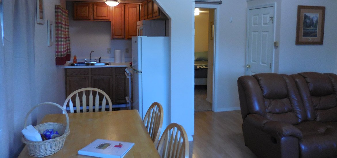 Alaska Creekside Cabins in Palmer, Alaska - Shady Nook Location